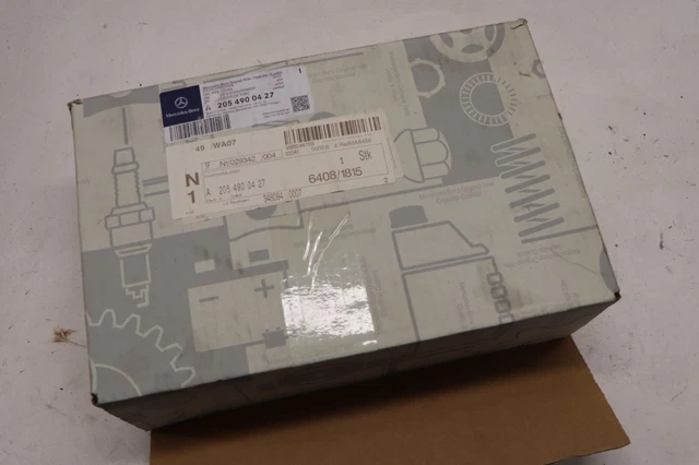 MERCEDES BENZ W205 C63 AMG Auspuff Endrohr Blende links NEU NOS ...