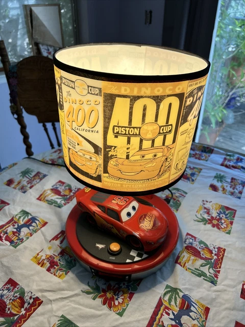 WALT DISNEY PIXAR 'CARS' LIGHTNING McQUEEN TALKING TABLE LAMP Nice ...