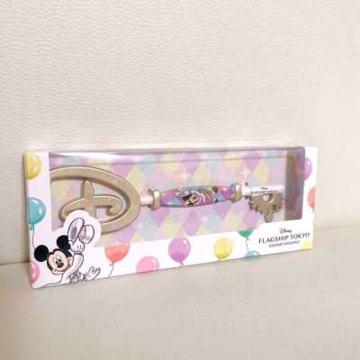 DISNEY STORE MICKEY Flagship Tokyo Grand Opening Limited Collectable ...