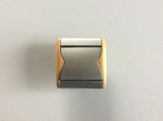 LEGRAND 84002 OU 84004 - Interrupteur Legrand Sagane Xélio bois érable ...