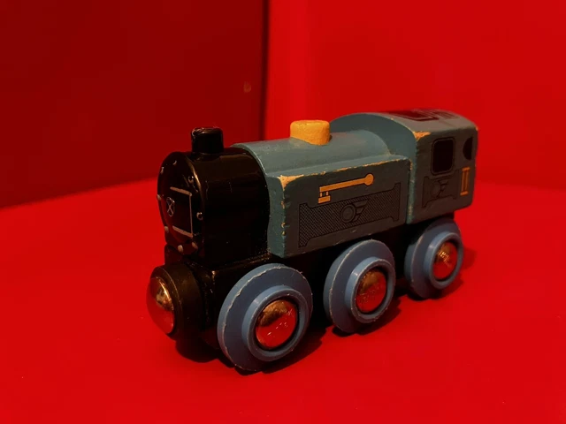 BRIO BLUE ENGINE Wooden Railway Thomas & Friends Learning Curve £10.99 ...