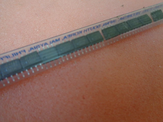 HIGH-RESOLUTION DIGITAL TEMPERATURE sensor IC SMD (2 x LM7131ACM ...