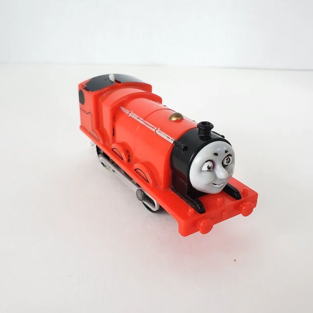 THOMAS & FRIENDS Trackmaster JAMES Motorized Train Engine Mattel ...