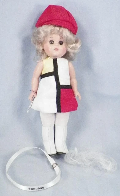 VOGUE GINNY DOLL Miss 1960s 1999 9HP160 Go Go Dress Newsboy Hat Boots £ ...