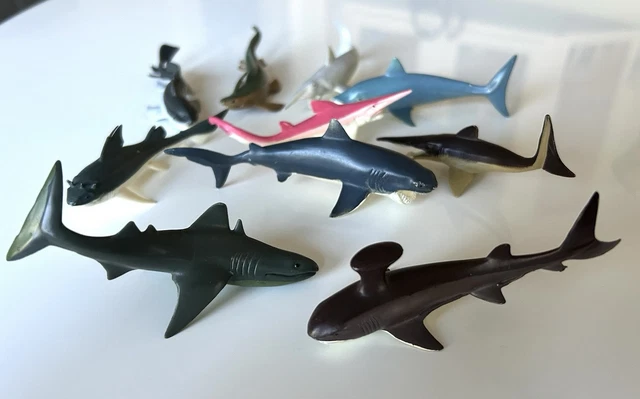 RARE RETIRED SAFARI Ltd. Prehistoric Sea Life Toob Sharks Figurines Set ...