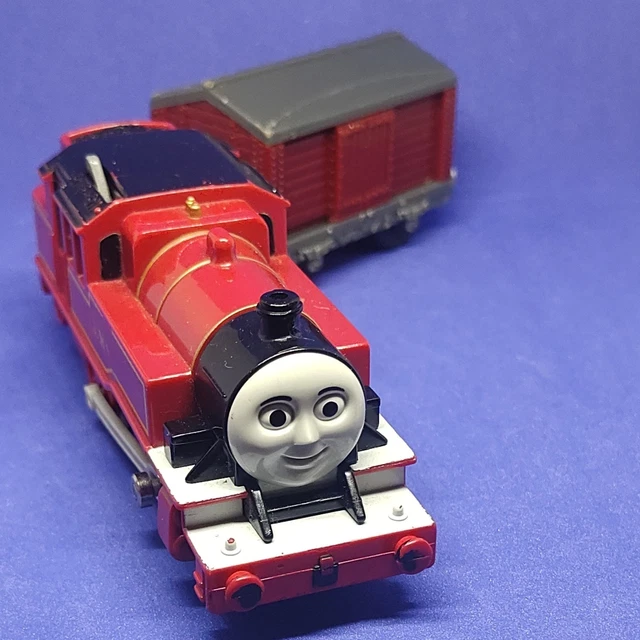 TOMY TRACKMASTER THOMAS the tank engine battery train Arthur and coach ...