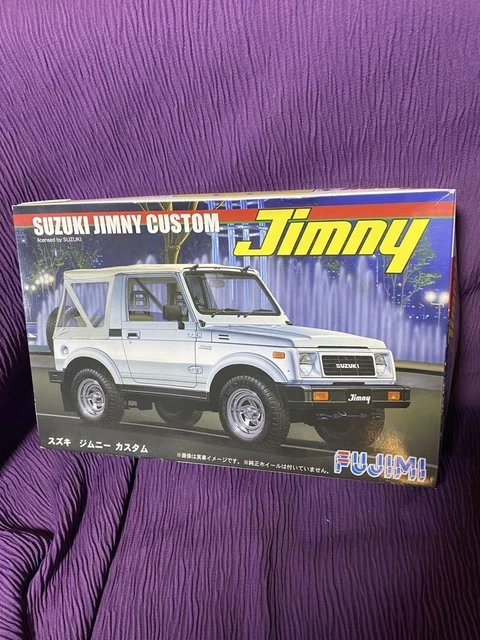 FUJIMI SUZUKI JIMNY Custom Plastik Modellbausatz alle Teile enthalten ...