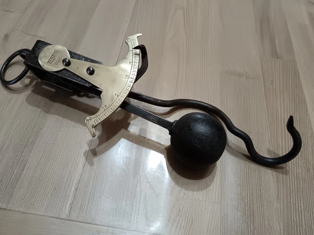PESON TESTUT FIN XIX éme. Fonte et laiton. 0 /30 kilos. Circa 1900 ...
