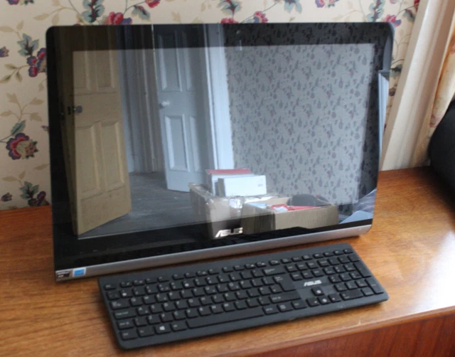 ASUS BLACK ALL-IN-ONE PC Model Number ET2221A £40.00 - PicClick UK