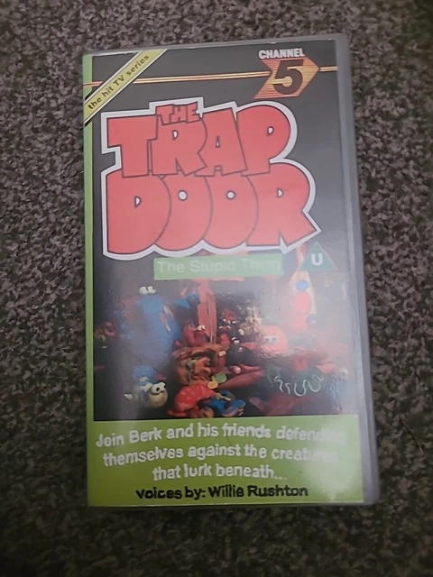 THE TRAP DOOR VHS Video £5.91 - PicClick UK