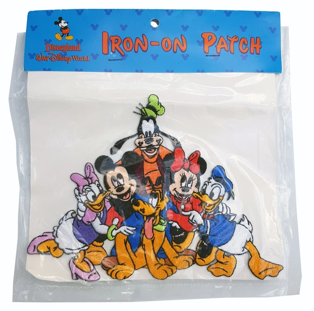 WALT DISNEY WORLD Mickey Mouse & Friends Fabric Patch Badge Parks ...