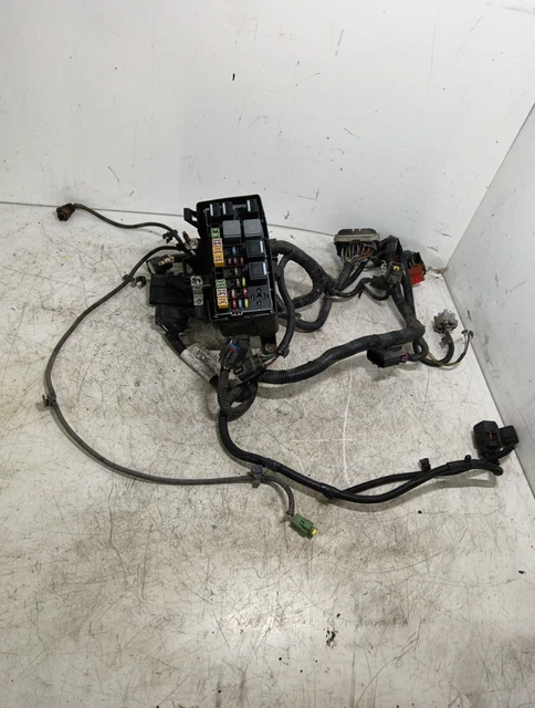 FORD TRANSIT MK7 2.2 FWD Euro 5 Fuse Box Wiring Loom Harness 11-13 ...