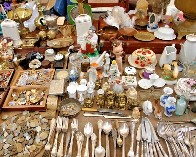 10 POUNDS OF "Estate Clearance" collectible, usable, old & new items ...