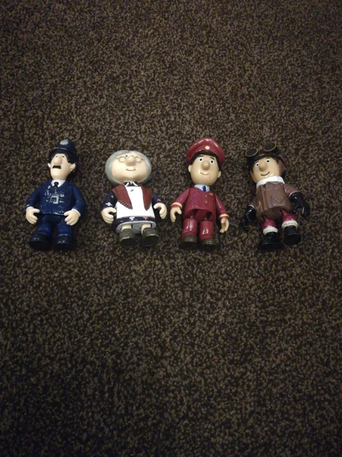 POSTMAN PAT FIGURES Postman Pat A Jay Bains Mrs Goggins PC Selby £9.99 ...