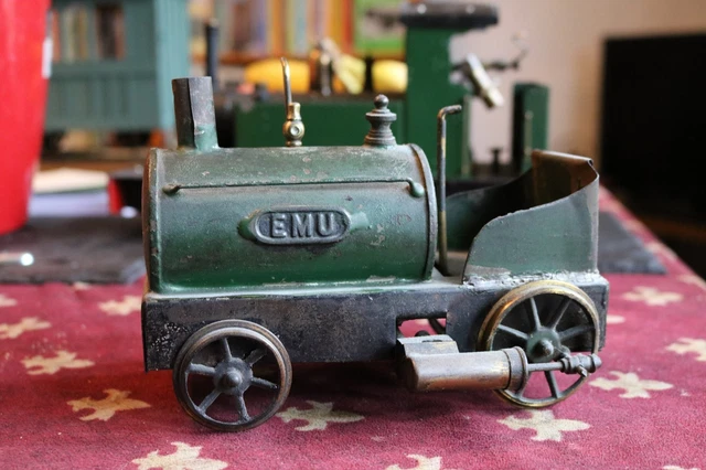 RADIGUET DRIBBLER LOCOMOTIVE Live Steam Model Dockyard Gamages ...