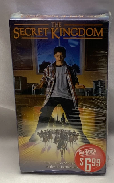THE SECRET KINGDOM (VHS, 1998) Former Blockbuster Rental £6.34 ...