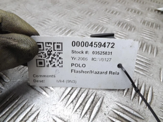 VOLKSWAGEN POLO FLASHER Hazard Warning Relay Switch 6q0953235a Mk4 2005 ...