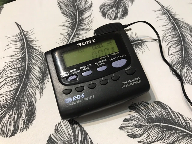 SONY SRF-M48RDS FM/AM Walkman RDS Digital Radio 15 Memory Presets EUR ...