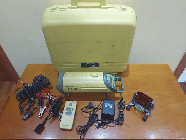 TOPCON TP-L4B RED Beam Laser tubo (Livello Laser-Buon Stato-Funzionante ...