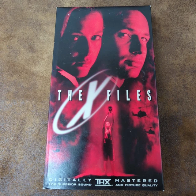 THE X-FILES: FIGHT the Future (VHS, 1998) Gillian Anderson, David ...