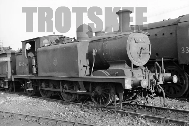 LARGER NEGATIVE BR British Railways Steam Loco 32456 Class E3 Tonbridge ...