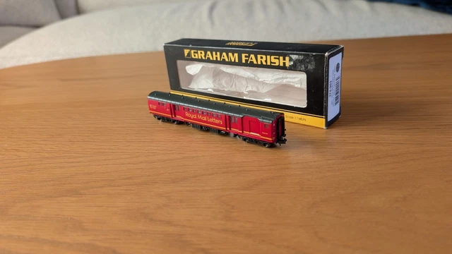 GRAHAM FARISH N Gauge MK1 TPO Sorting Van 'Royal Mail Letters' Red £21. ...