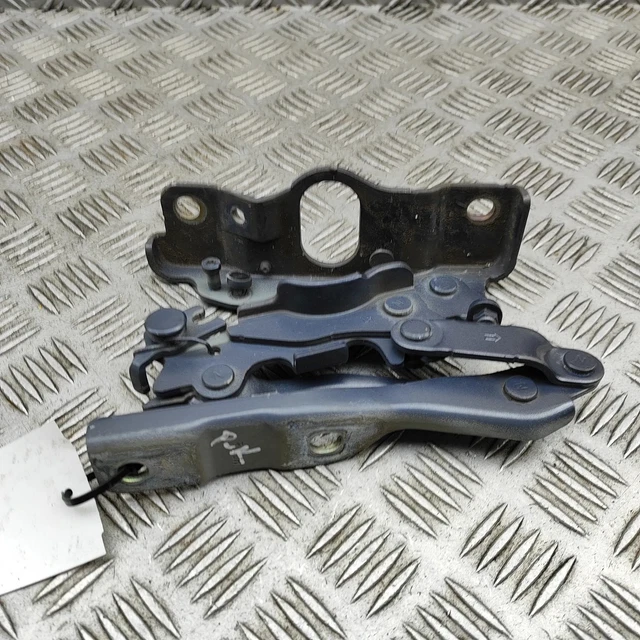HYUNDAI TUCSON TL MK3 Front Left Bonnet Hinge 79110-D7000 2019 33104522 ...