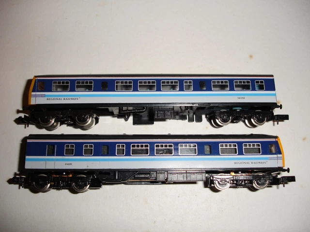 N GAUGE GRAHAM Farish 8131: Class 101 2 Car DMU in Regional Railways ...