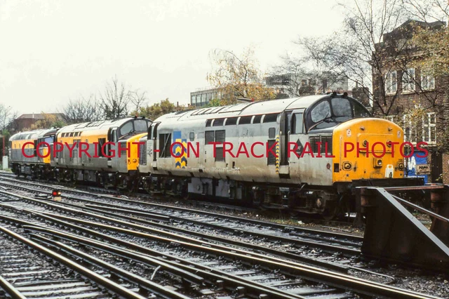 UK RAILWAY PHOTOGRAPH Of Class 37 37220 Rm37-764 £1.70 - PicClick UK