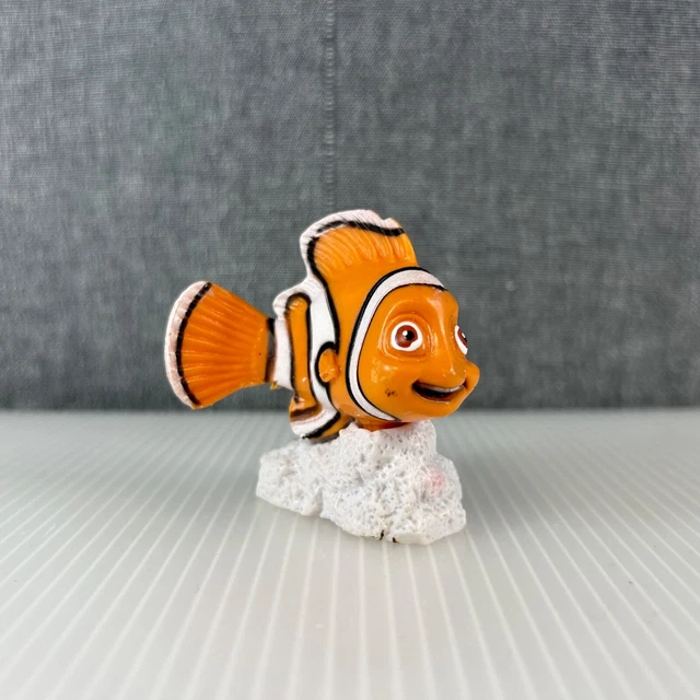 DISNEY PIXAR FINDING Nemo Clown Fish 2" Inch Plastic Figure Figurine ...