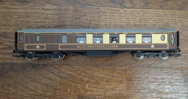 HORNBY TT 120 Pullman brake coach with lights £37.12 - PicClick UK