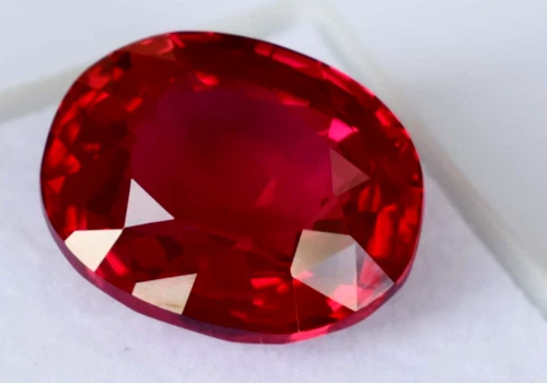 RUBIS ROUGE BIRMAN naturel certifié 8,65 ct de forme ovale impeccable ...
