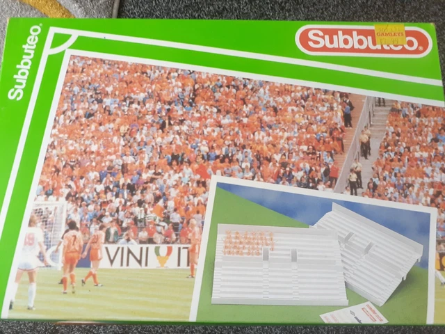 SUBBUTEO 61217 Stadium Grey Terrace With Fans Boxed 2 Pieces £21.00 ...