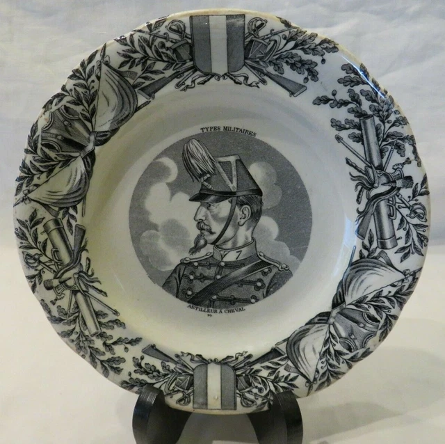 -GIEN MANUFACTURE FAIENCE Plate Military Types ""Horse Gunner"" Ttb £19 ...