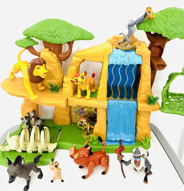 DISNEY THE LION Guard Defend The Pride Lands Play Set with Figures £31. ...