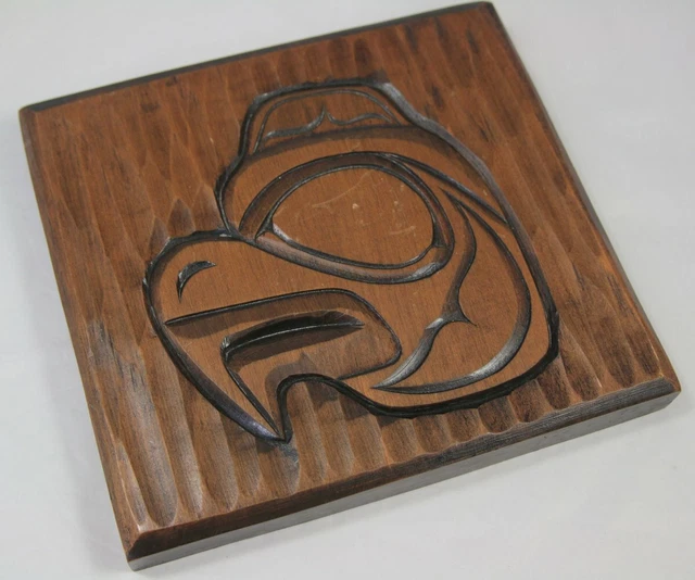 VINTAGE INDIAN CARVING Thunderbird Signed Joe Becker Musqueam Reserve £ ...