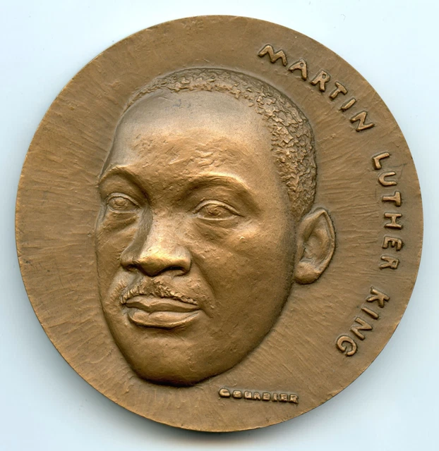 MÉDAILLE 1969 - Martin Luther King - graveur COURBIER, Bronze, 67.4mm EUR 45,00 - PicClick FR