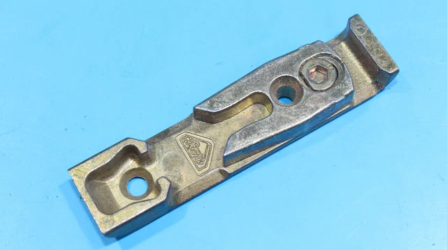 ROTO SCHLIESSBLECH R604 B42 Kippschließstück verstellbar NEU Db6 EUR 10 ...