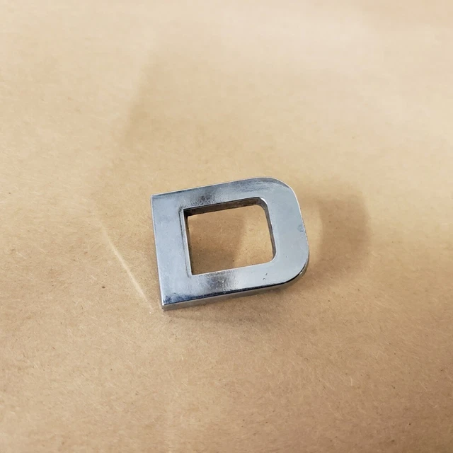 MG MIDGET 1970-80 Original Chrome Sill Letter D Badge Emblem OEM EUR 22 ...