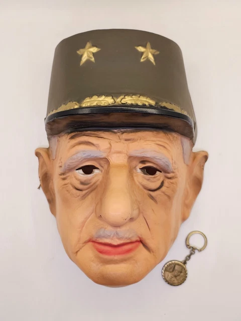 MASQUE 2 GENERAL De Gaulle France Libre Liberation Militaria ww2 EUR 30 ... MASQUE 2 GENERAL De Gaulle France Libre Liberation Militaria ww2 EUR 30 ...