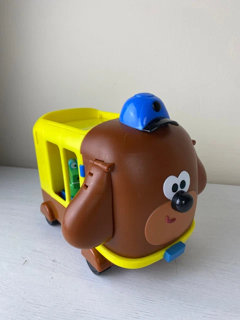 HEY DUGGEE ADVENTURE Bus Playset Bundle With Wooden Figures £21.50 ...