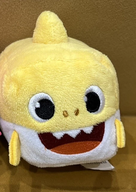 PINKFONG BABY SHARK Yellow + Mummy pink Cube Soft Plush Toy 7cm square ...