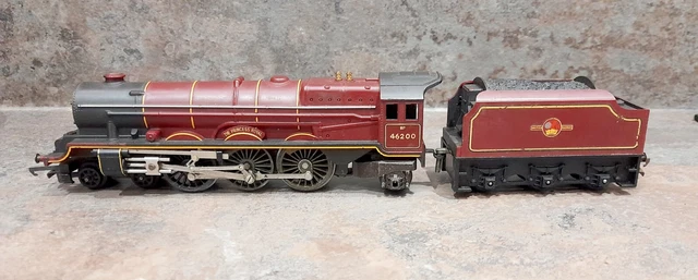 TRIANG BR LOCOMOTIVE The Princess Royal & Tender 8P 46200 Lms Maroon ...