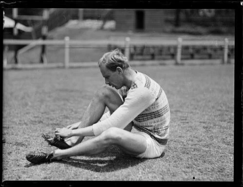GERMAN ATHLETE DR Otto Peltzer tying up his shoes, NSW, 1930 Old Photo ...