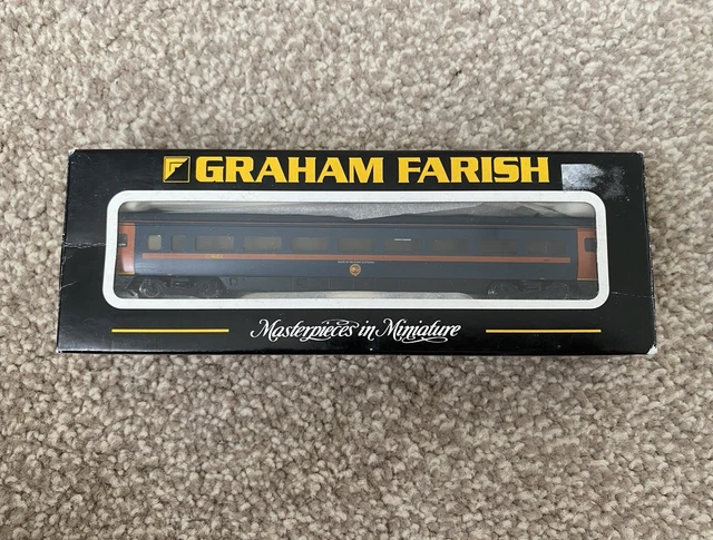 GRAHAM FARISH N Gauge British Rail Mk4 TSO Coach GNER Livery 374-525 £7 ...