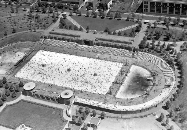 ASTORIA PARK SWIMMING Pool Astoria Queens Crowd on the first real ...