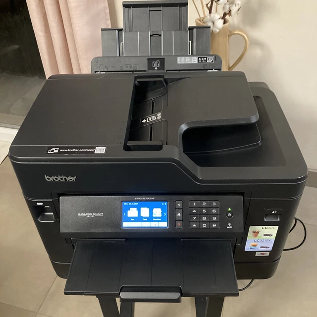 BROTHER MFC-J5730DW : Imprimante multifonction jet d'encre 4-en-1 A3 ...