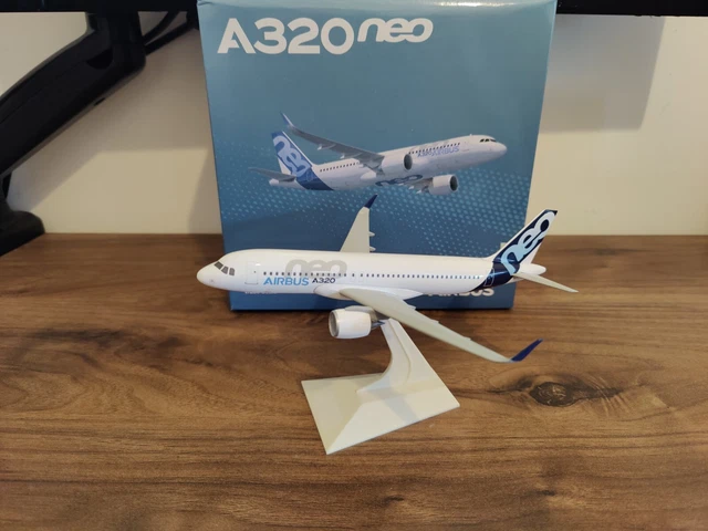 AIRBUS FACTORY LIVERY A320 Neo Aircraft Model 1:200 Scale Metal Diecast ...