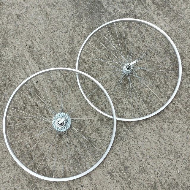 700C WHEELS ROAD Bike Screw On hub QR Silver 6 / 7 Speed £40.48 ...