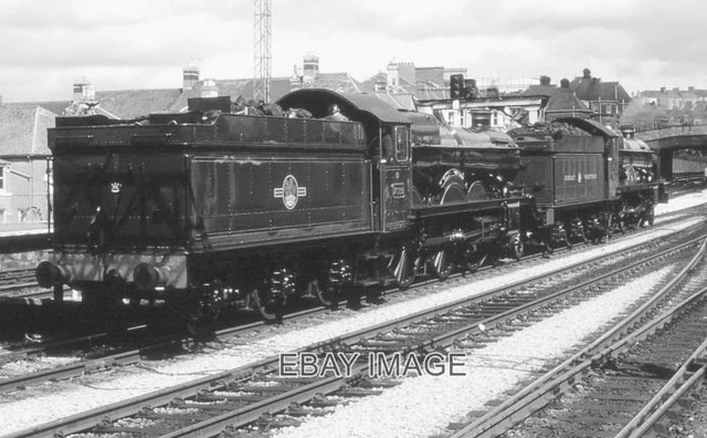 PHOTO GWR . Castle Class 4-6-0S Nos. 7029 Clun Castle And 5051 ...